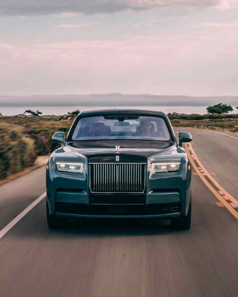 Rolls-Royce Phantom: conheça o carro mais luxuoso do mundo - Desejo Luxo
