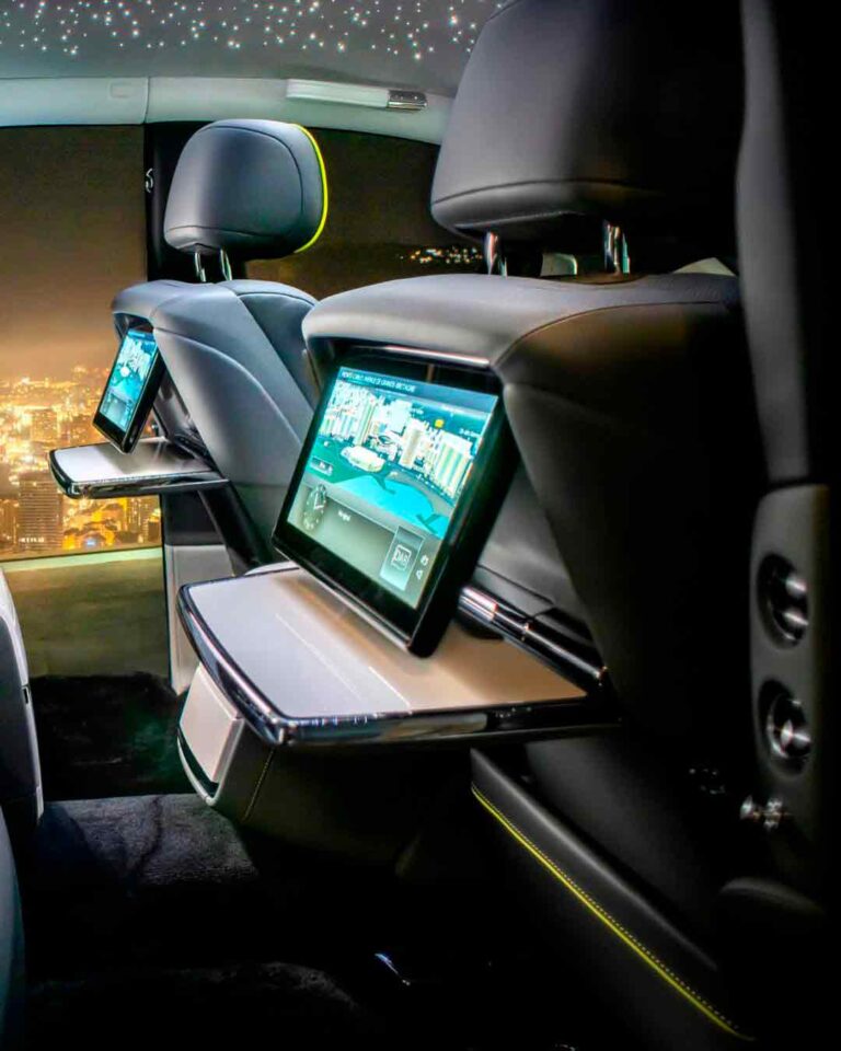 Rolls-Royce Phantom: conheça o carro mais luxuoso do mundo - Desejo Luxo