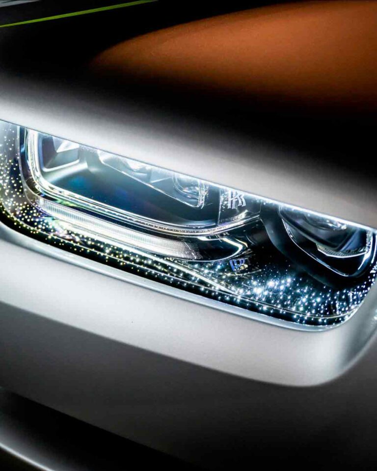 Rolls-Royce Phantom: conheça o carro mais luxuoso do mundo - Desejo Luxo